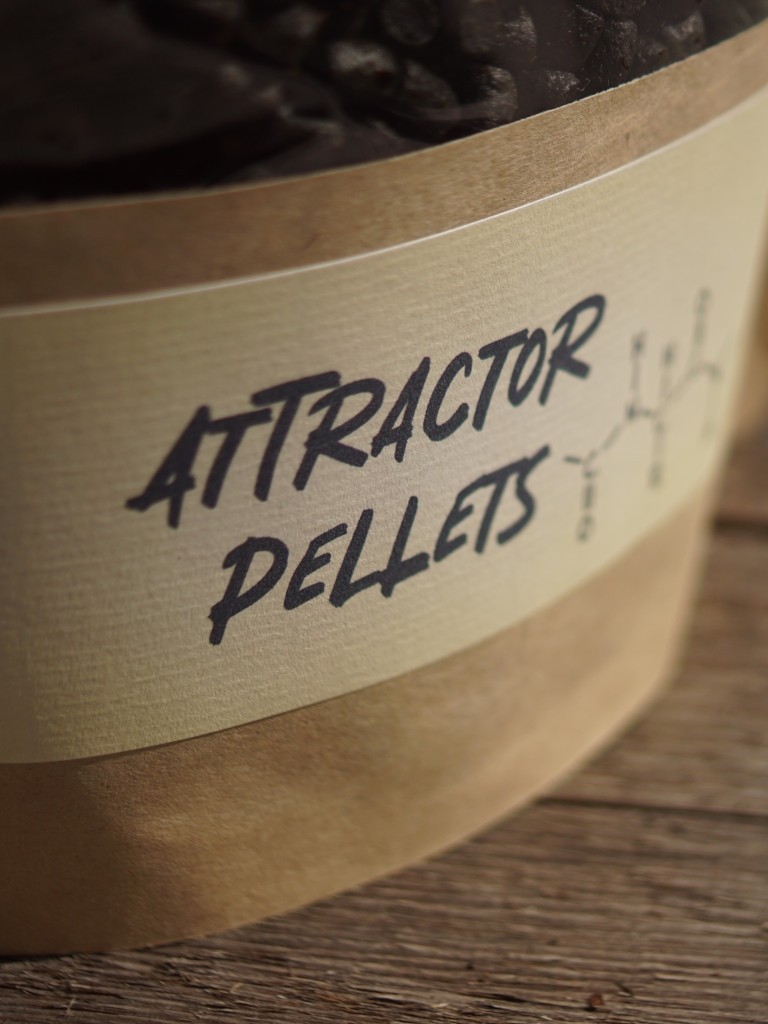 Attractor Pellets für Karpfen: fängige Fischpellets fürs Karpfenangeln mit Aminosäuren. Jetzt ...