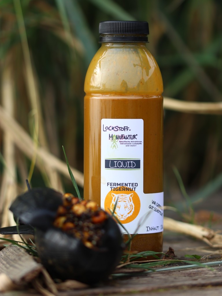 Fermentiertes Tigernuss Liquid für Karpfen | Lockstoff-Manufaktur ...